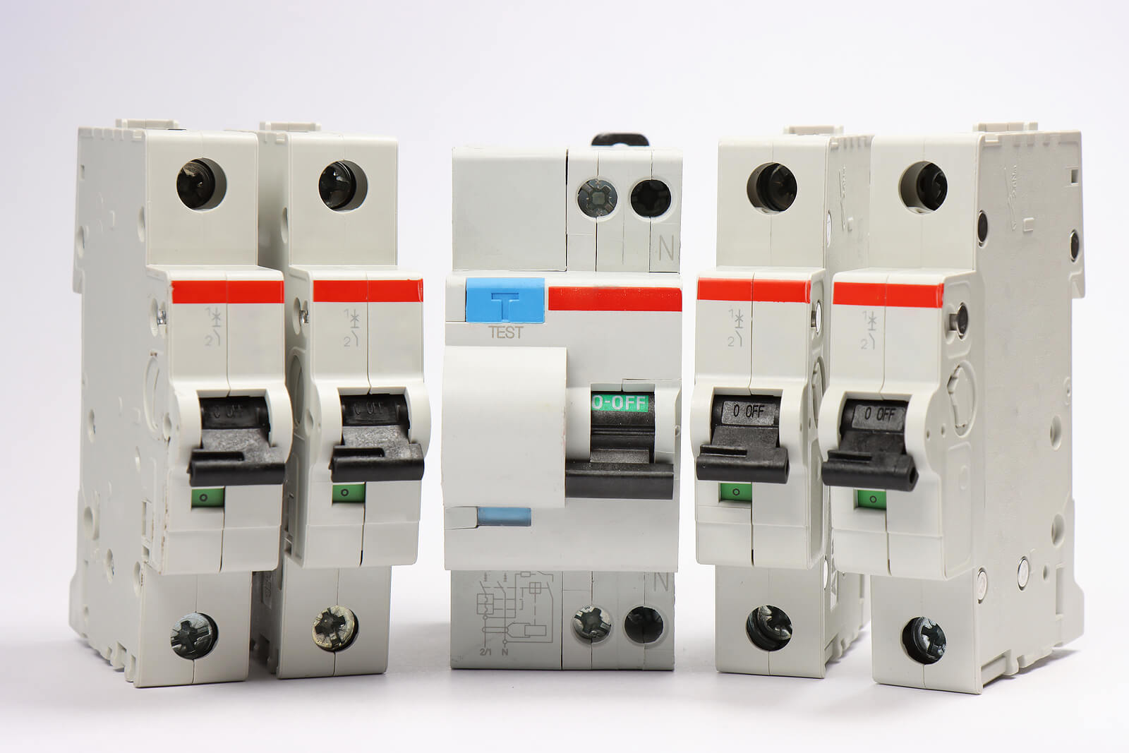 How to Reset a Circuit Breaker | Express Electrical